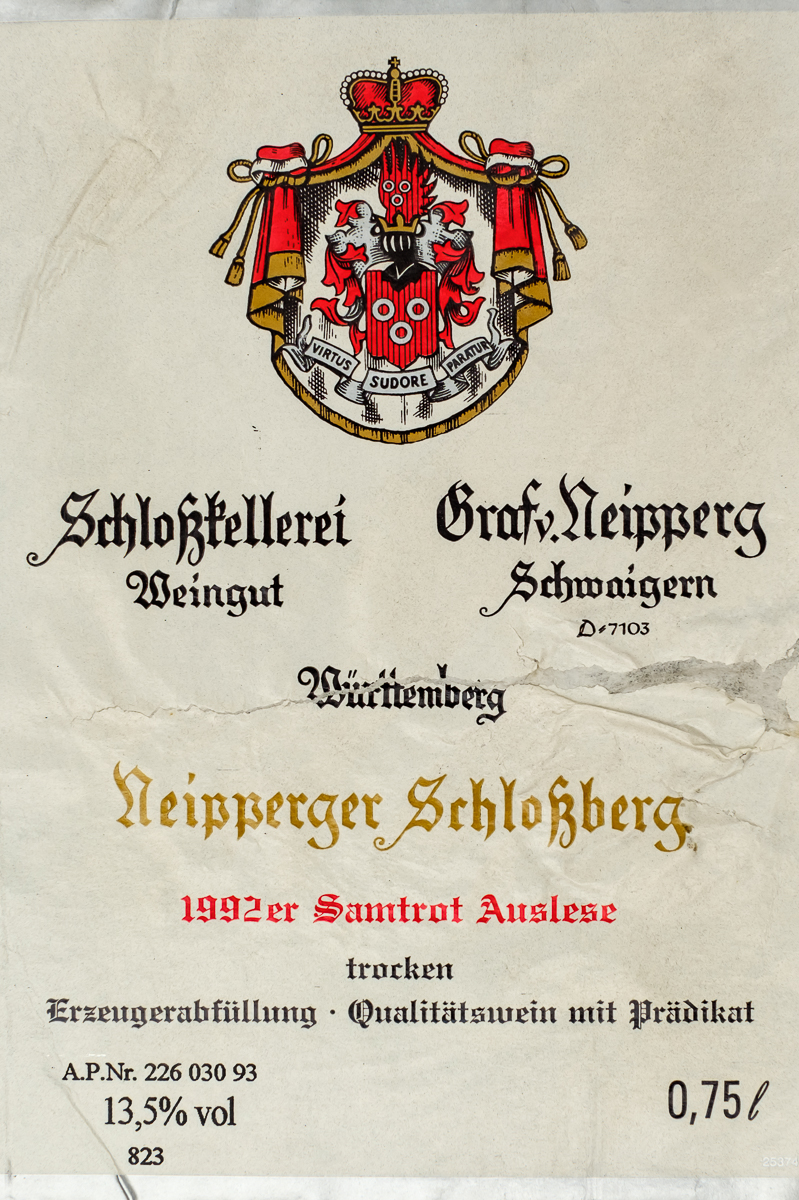 Samtrot Auslese 1990 vom Weingut Graf Neipperg - Weinblog